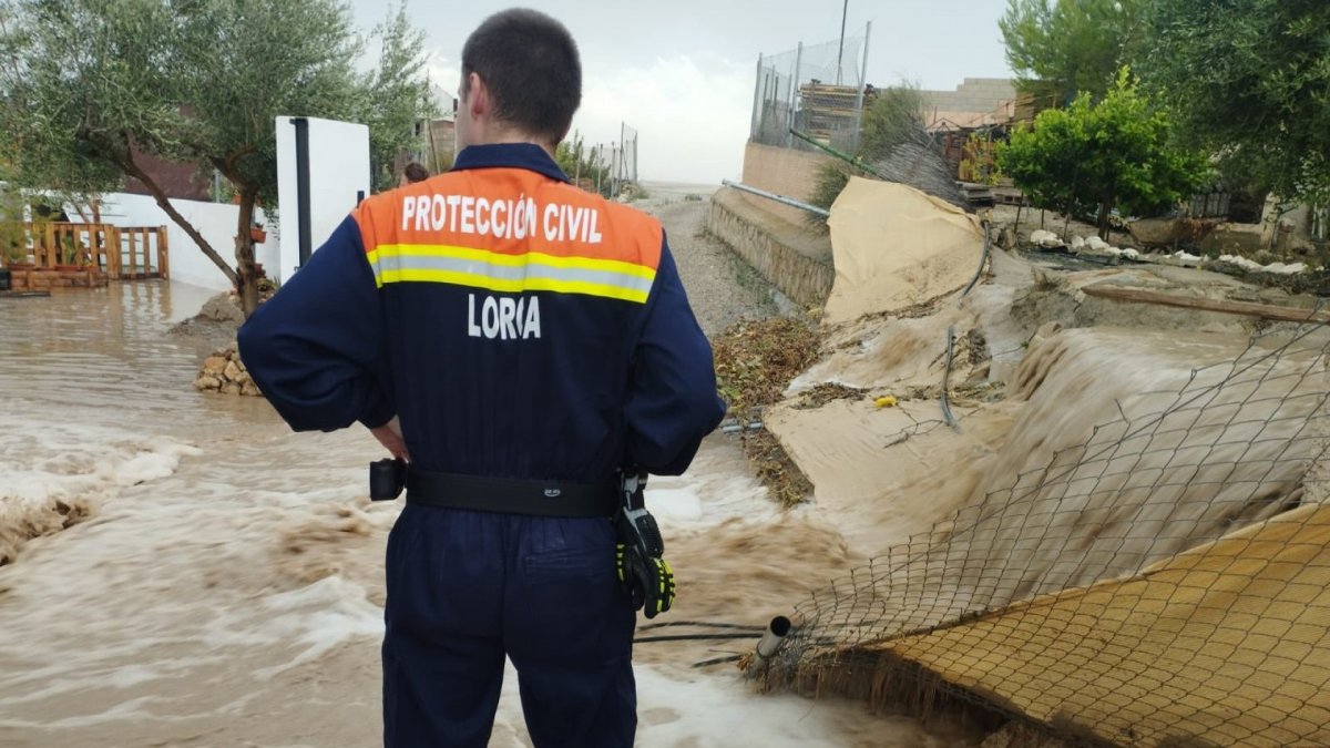 Una tromba de agua sorprende a los vecinos de la pedanía lorquina de ...