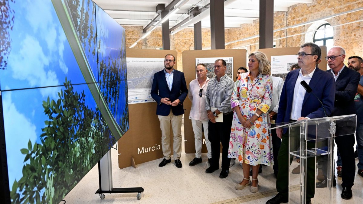Una exposición viajará a los 10 barrios y pedanías que forman parte del ...