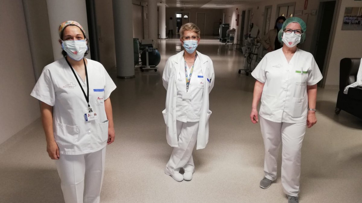 EL FACTOR HUMANO. Matronas del Hospital Materno Infantil EL FACTOR HUMANO. Matronas del Hospital Materno Infantil
