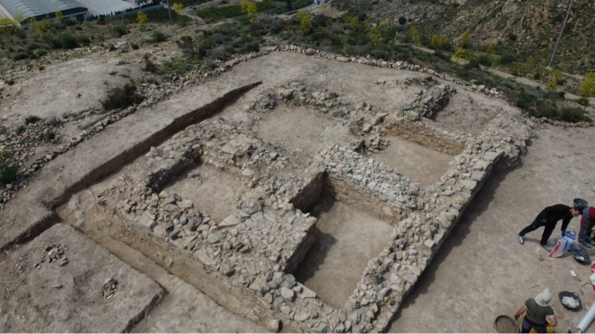 V Campaña de Excavación del Poblado Íbero del Yacimiento de Balumba en ...