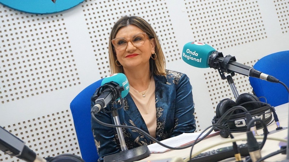 María Dolores Flores: "Llevaré al Senado la voz de las personas que más ...