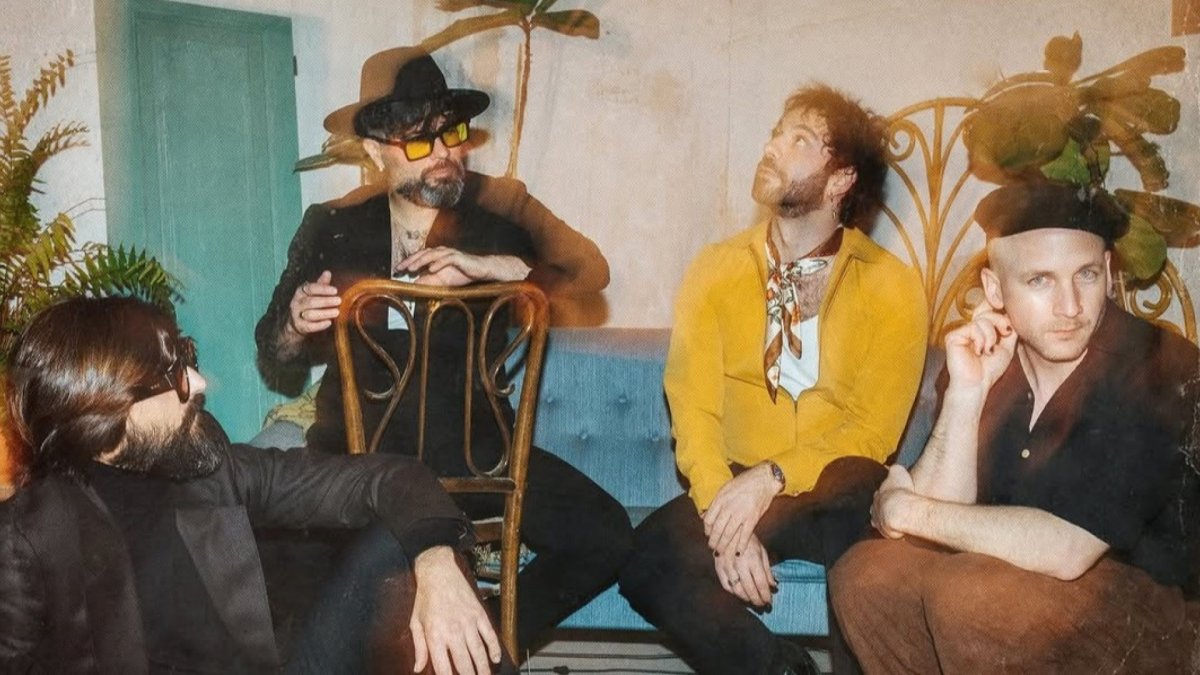 Viva Suecia estrena "Dolor y gloria". La historia del exrecluso Allan ...