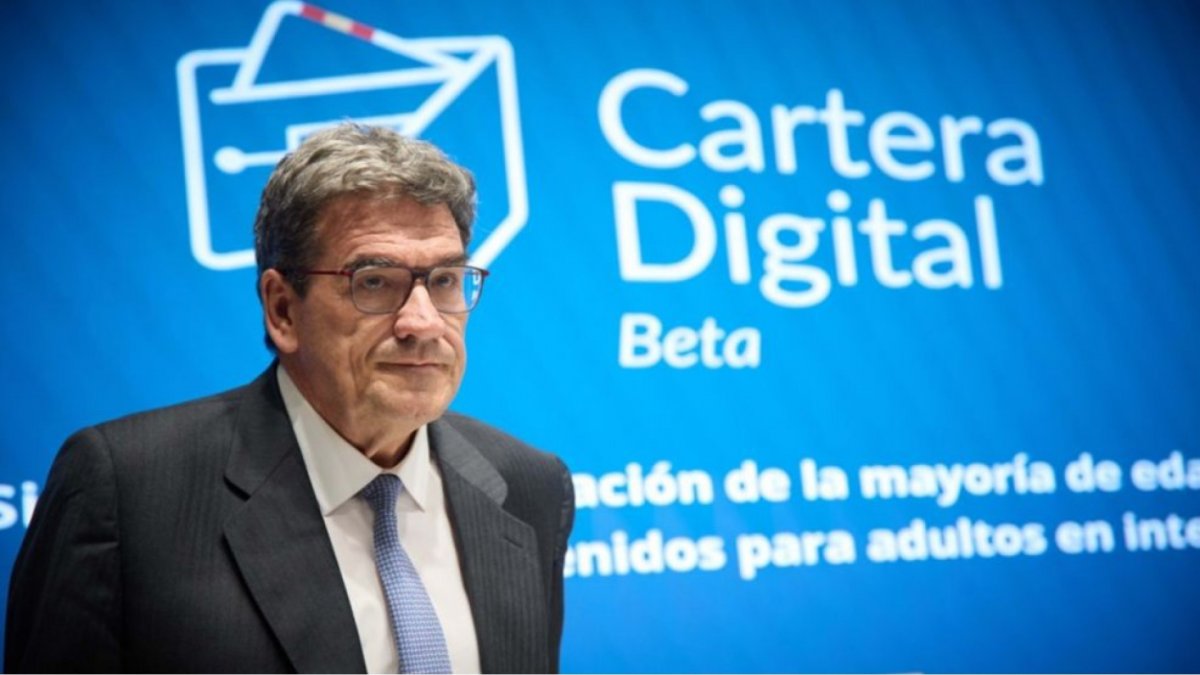 Tertulia joven. Las consecuencias del 'carnet digital' de acceso a ...