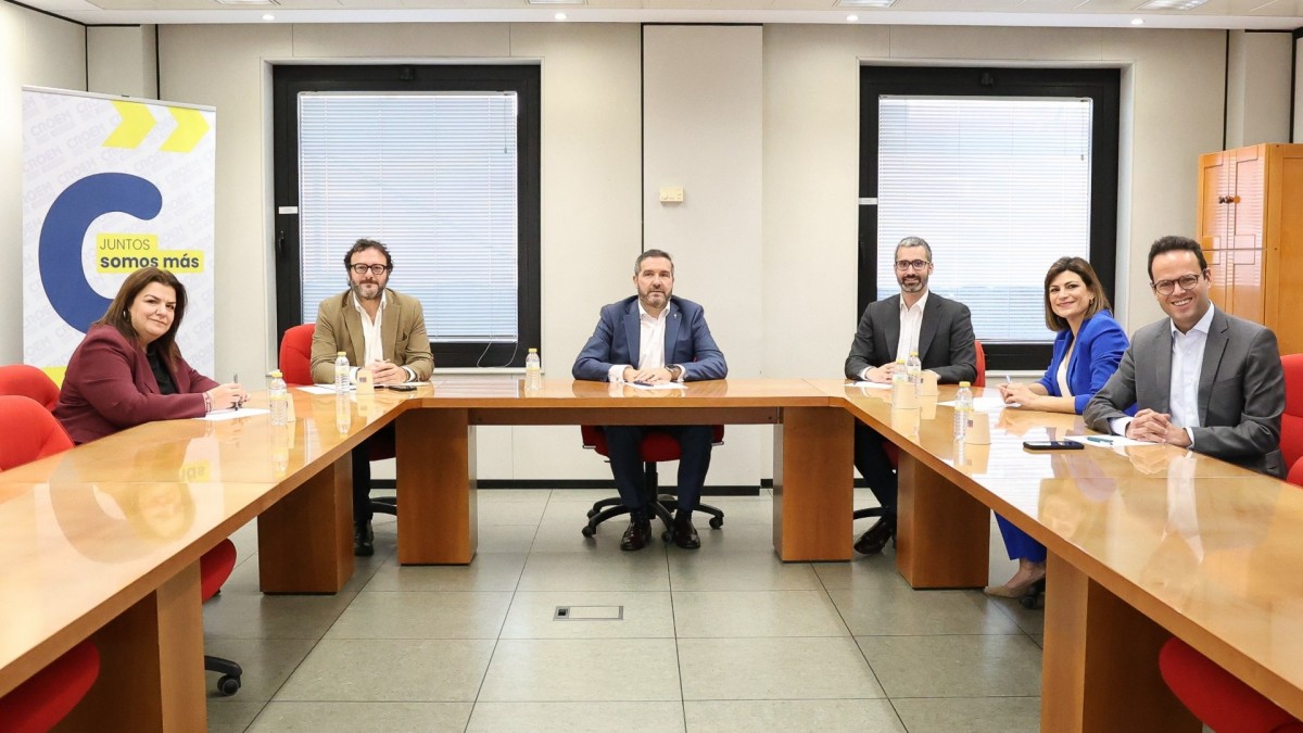 Lucas pide a López Miras que rectifique el pacto de presupuestos que ...