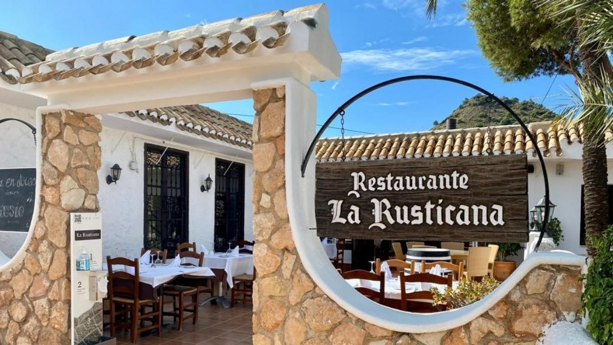 Rutas gastronómicas por la Trimilenaria. La Rusticana en La Manga Club ...