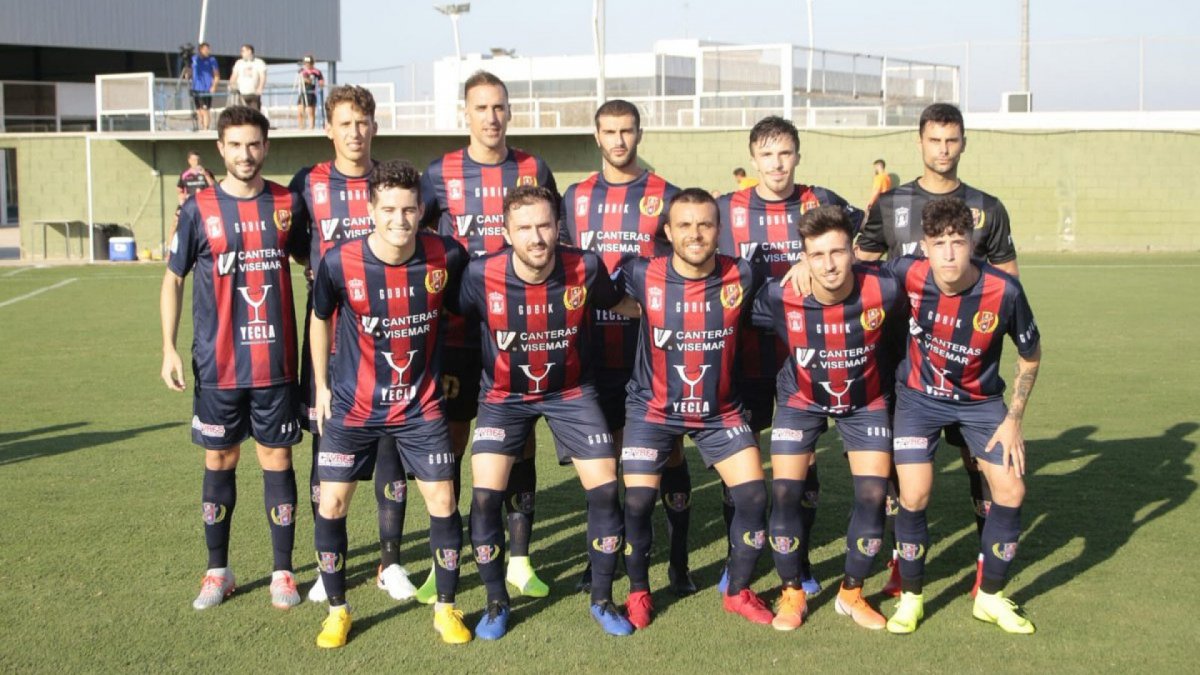 Pablo Alonso: "Los jugadores saben que no van a estar solos y que vamos ...