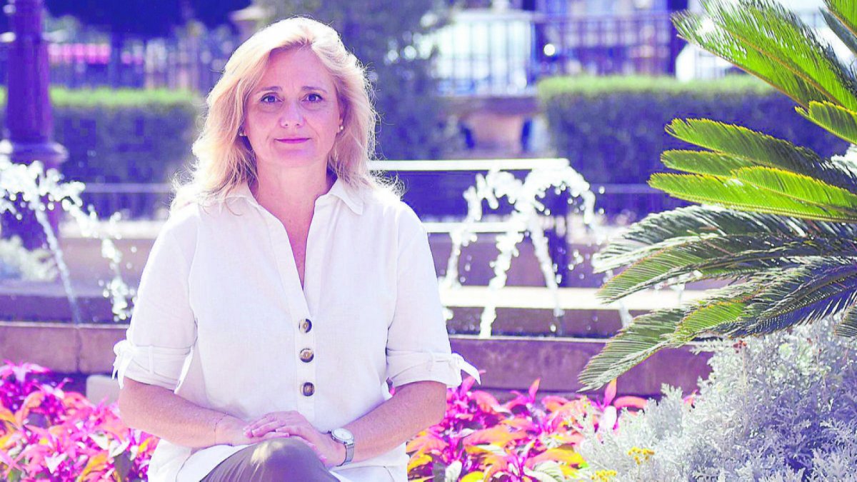 TURNO DE NOCHE. María Fuster: "hacen falta 7000 profesionales de la ...