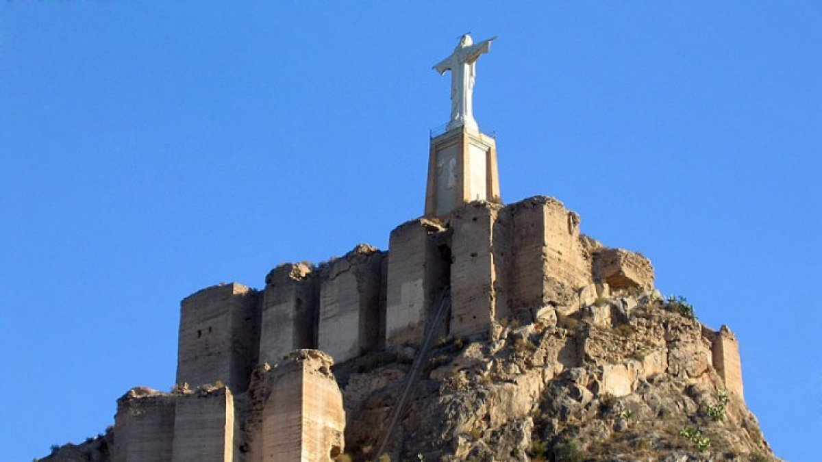 EL ROMPEOLAS. Patrimonio Arqueológico. 'Las fortalezas del Rey Lobo' | ORM