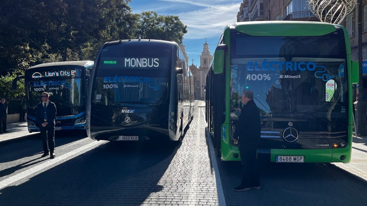 Los primeros autobuses 100% eléctricos comienzan a circular en pruebas ...