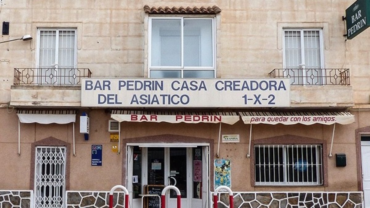 Nos comemos la Región con Cayetano Gómez. Bar Pedrín | ORM